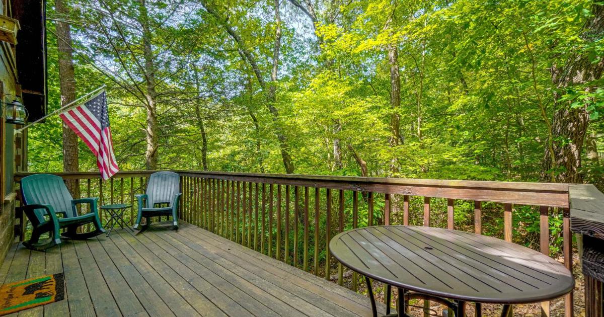 Hot Tub Haven Romantic Sevierville Getaway，赛维尔维尔（2026最新房价）