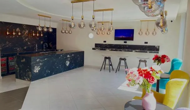 Axiom Park Hotel, London (updated prices 2026)