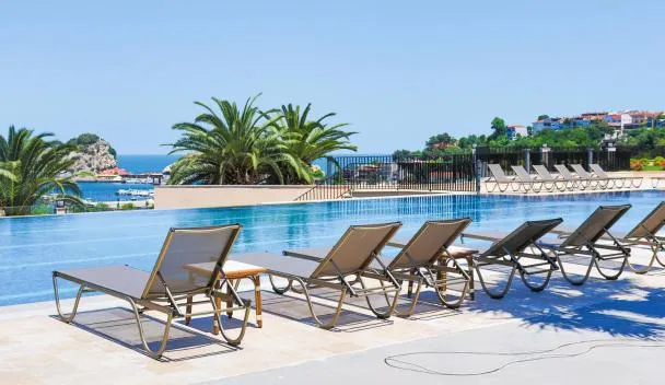 10 hotel 4 bintang terbaik di Istanbul, Turki | Booking.com
