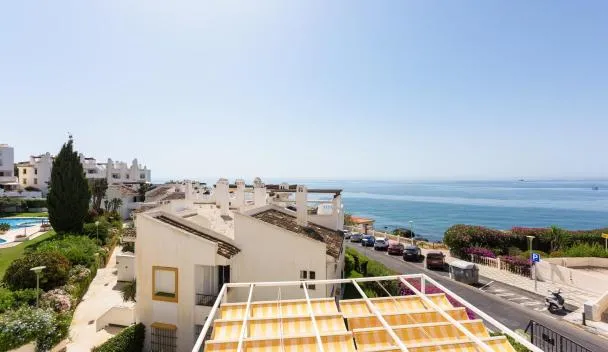 UrbanChicMalaga Sea View All Year Pool 10m from Beach and Shops in ...