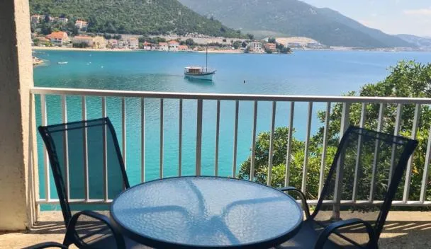 Blue Lagoon Studio Apartments, Klek (precios actualizados en 2026)