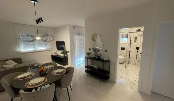 NeRi, Trogir (updated prices 2026)