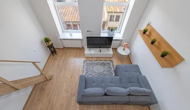 New Town loft apartment with air conditioning by Polo Apartments ...
