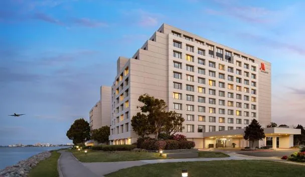 San Francisco Airport Marriott Waterfront, Burlingame (updated prices 2026)