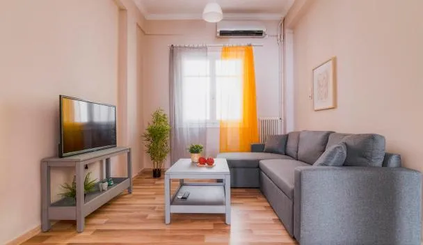 The Easy in Thiseio next to ancient Athens, Atene (prezzi aggiornati ...