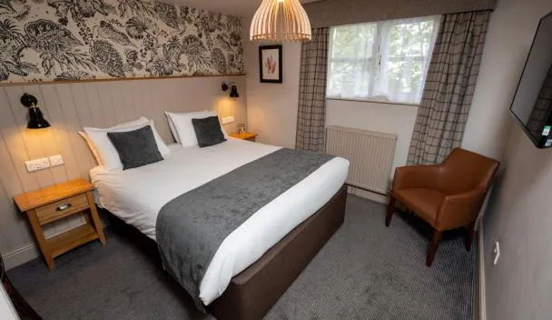 Cedars Inn by Greene King Inns, Barnstaple (updated prices 2026)