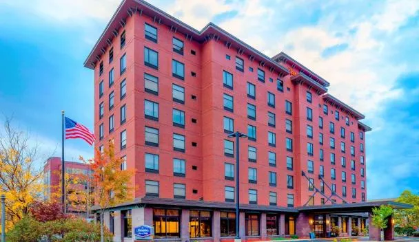 Hampton Inn & Suites Pittsburgh Downtown, Pittsburgh (updated prices 2026)