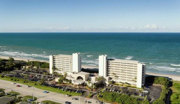 DoubleTree Suites by Hilton Melbourne Beach Oceanfront, Melbourne ...