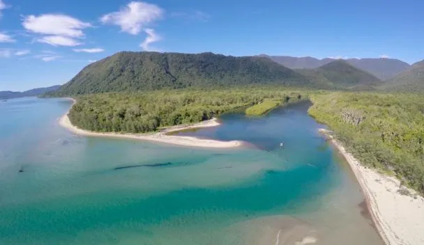 Noah Creek Eco Huts, Cape Tribulation (updated prices 2026)