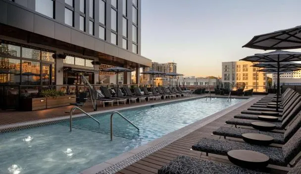 Hotel Fraye Nashville, Curio Collection By Hilton, Nashville (updated ...