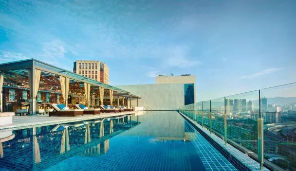 Hotel Stripes Kuala Lumpur, Autograph Collection, Kuala Lumpur (updated ...
