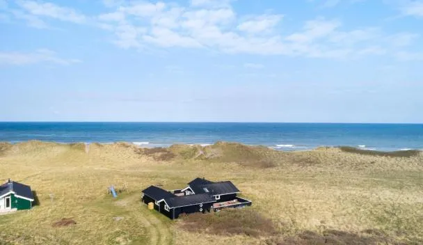 Beach Front Home In Hjørring With Sauna, Hjørring (updated prices 2026)