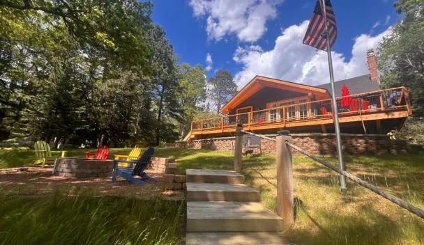 Northwoods Retreat - Lakefront with Dock and Beach access, Tomahawk ...