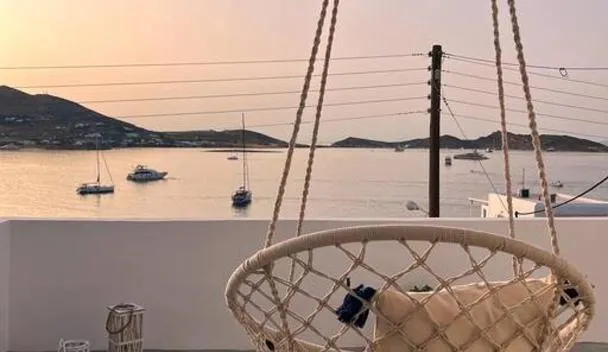 Linardo's Cycladic House, Naousa (updated prices 2026)
