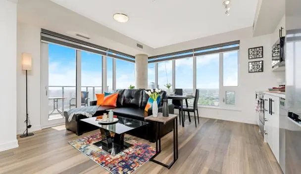 Newly Built Condo with Amazing Views, Kitchener (tarifs actualisés pour ...