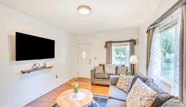 Niles Vacation Rental Near St Joseph River!, Niles (updated prices 2026)