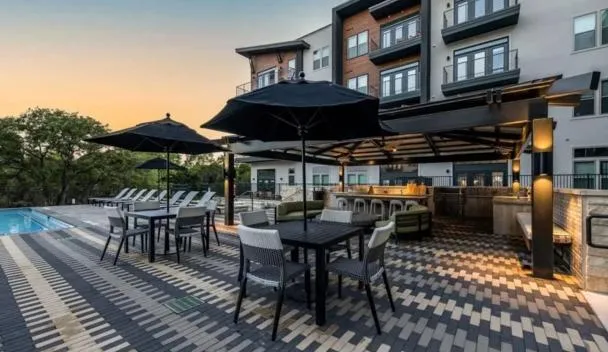 Luxurious New Unit 1Bd1Ba Pool, Golf Sim, Austin (updated prices 2026)