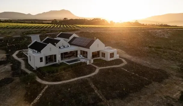 Oceanique, Hermanus (updated prices 2026)