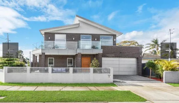 Absolute Stunning, Ashcroft (updated prices 2026)