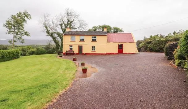 Ceol Na N'ean, Sneem (updated prices 2026)