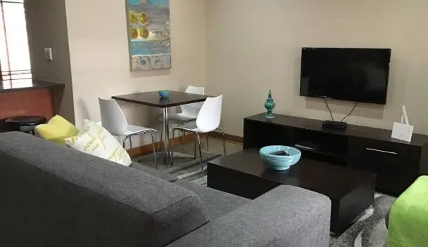 Fully Furnished Monthly Stay in Pentagon Park, Bloemfontein ...
