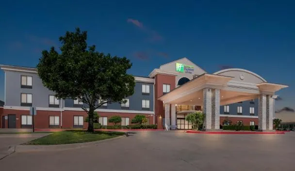 Holiday Inn Express & Suites Perry by IHG, Perry (precios actualizados ...