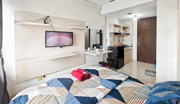 Homy Studio Grand Caman Bekasi Jatibening with Pool, Cibening Empat ...