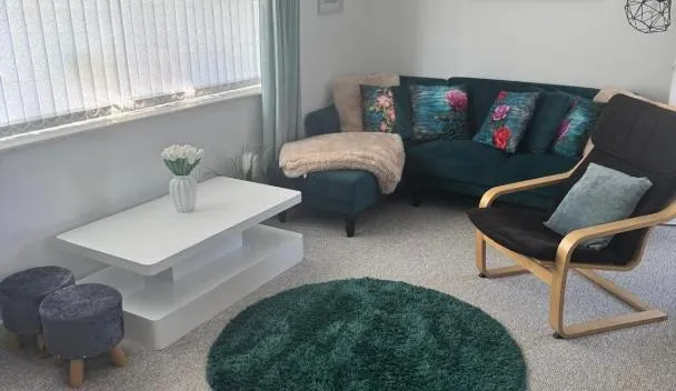 Trem-y-mor, 6 Gower Holiday Village, Knelston (updated prices 2026)
