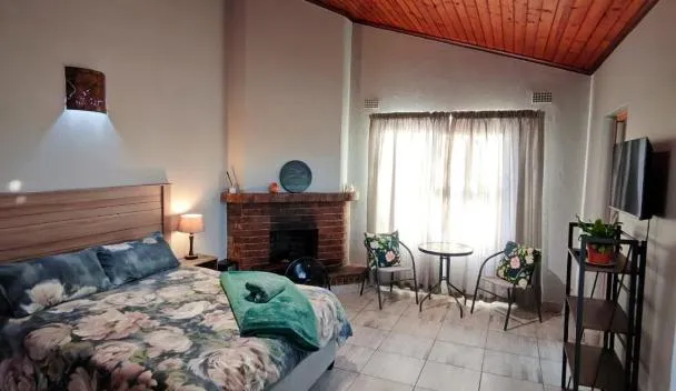 Sunbird Studio Apartment, Brackenfell (updated prices 2026)