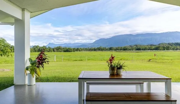 Tropical Mountain Views, Miallo (updated prices 2026)