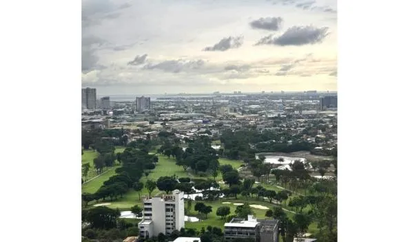 Studio With Citylights and SEAview near MALL inside IT PARK, Sampong ...