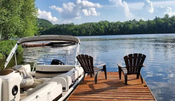 Au Bord du St-Maurice navigable river spa and ski, Grandes-Piles ...