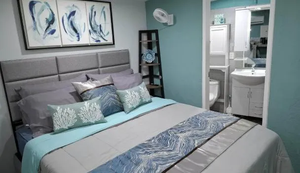 Hidden Palms Inn Garden Deluxe, San Juan (updated prices 2026)