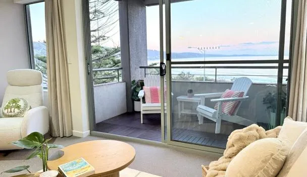 Luxury Oceanfront Unit - Cumberland Lorne Resort, Lorne (updated prices ...