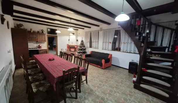 Casa Morosan Vilă cu grădină mare Saună și parcare privată, Mănăstirea ...
