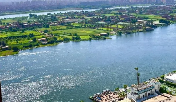 Luxury Classic 3BR Apartment - Panoramic Nile View - 29th Floor, Cairo ...