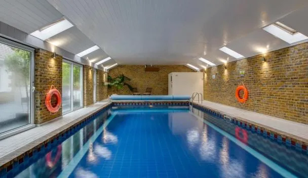 4 Bed in Ovingdean oc-bbvale, Rottingdean (updated prices 2026)