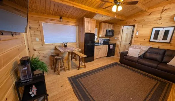 Blue Buffalo Resort, Island Park (updated prices 2026)