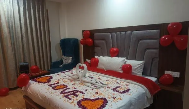 Hotel Snow White Regency, Manali (updated prices 2026)