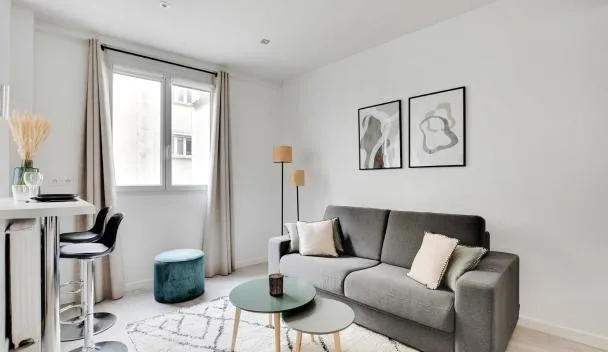 Magnificent studio - 2P - Ternes Arc de Triomphe, Paris (prețuri ...