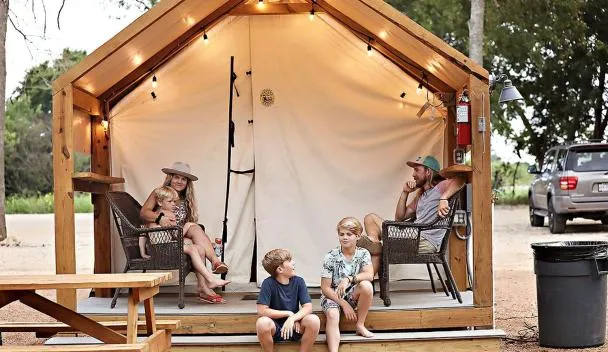 Aquatic Glamping Adventure in Texas: Fantastic Safari Tent by the ...