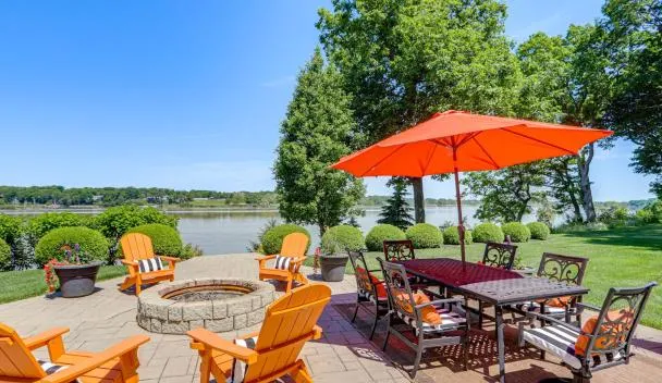 Maumee River Retreat! Apt w/ Fire Pit + Patio, Perrysburg (prezzi ...