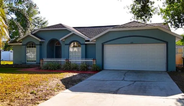 Holiday Heated Pool, Fire Pit & Game Room, Davenport (tarifs actualisés ...