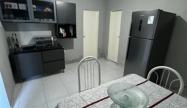 Casa da Ana Paula 2 minutos do SJ Do Vale, Петролина (актуализирани ...