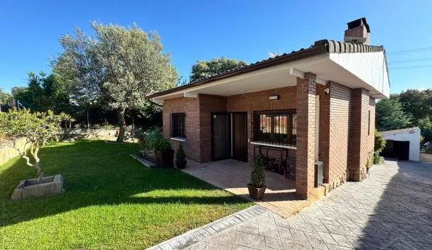 La Casita en Maello - chalet privado con piscina, barbacoa y chimenea ...