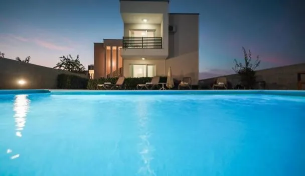 Family friendly house with a swimming pool Zaton, Zadar - 25465, Zaton ...