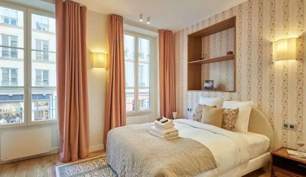 Beautiful new triplex, Paris (updated prices 2026)